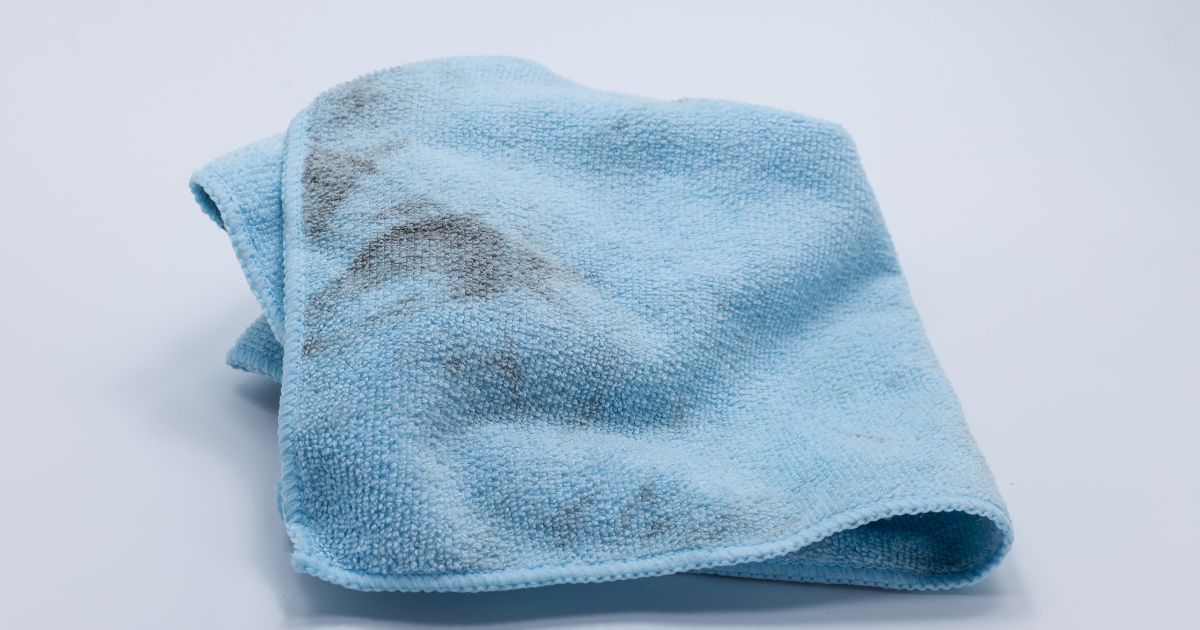 How to Wash Microfiber Cloth in Washing in 8 Easy Steps - CarCareRoutine